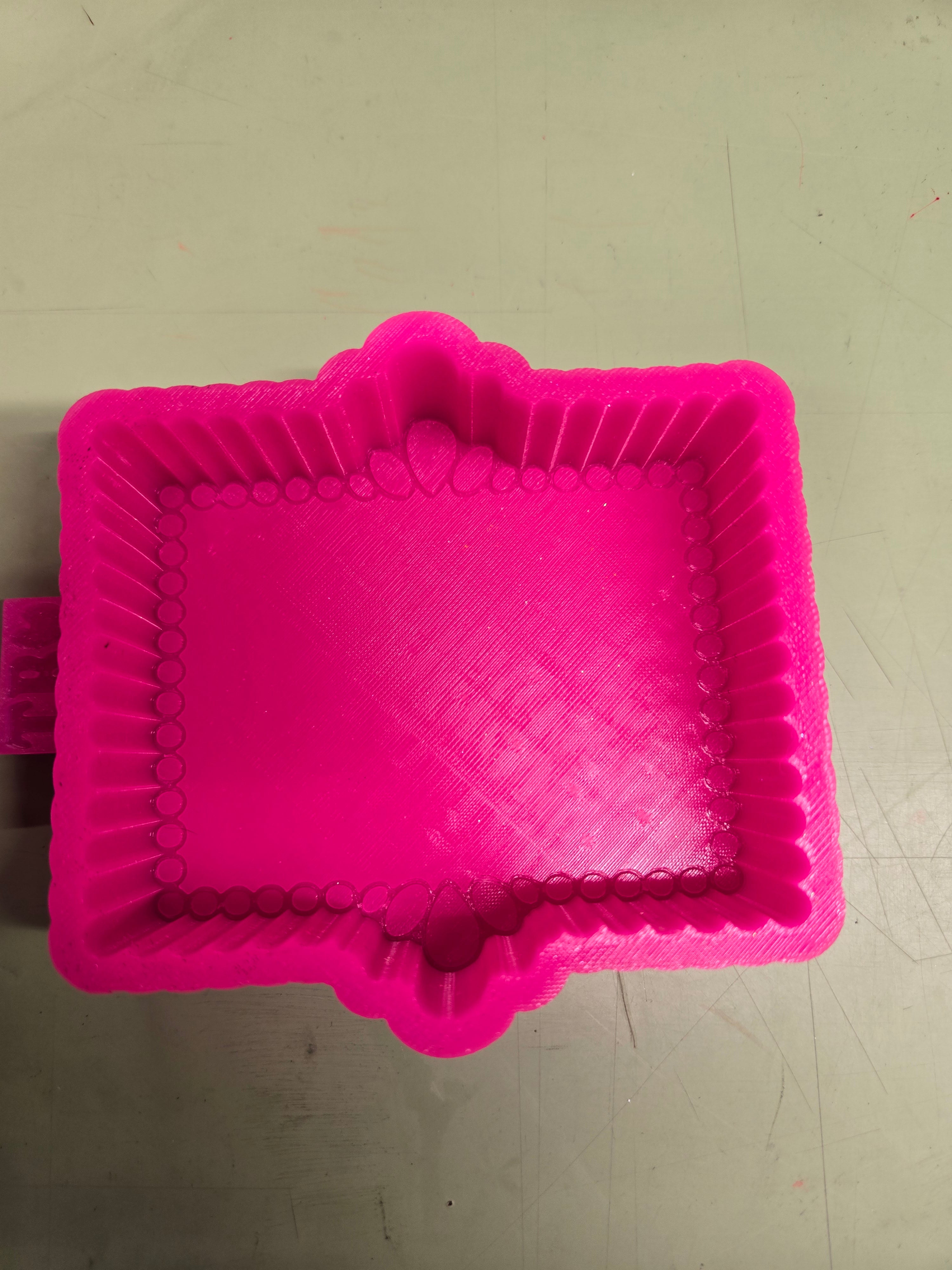 DESTASH concho border frame – TB MOLDS