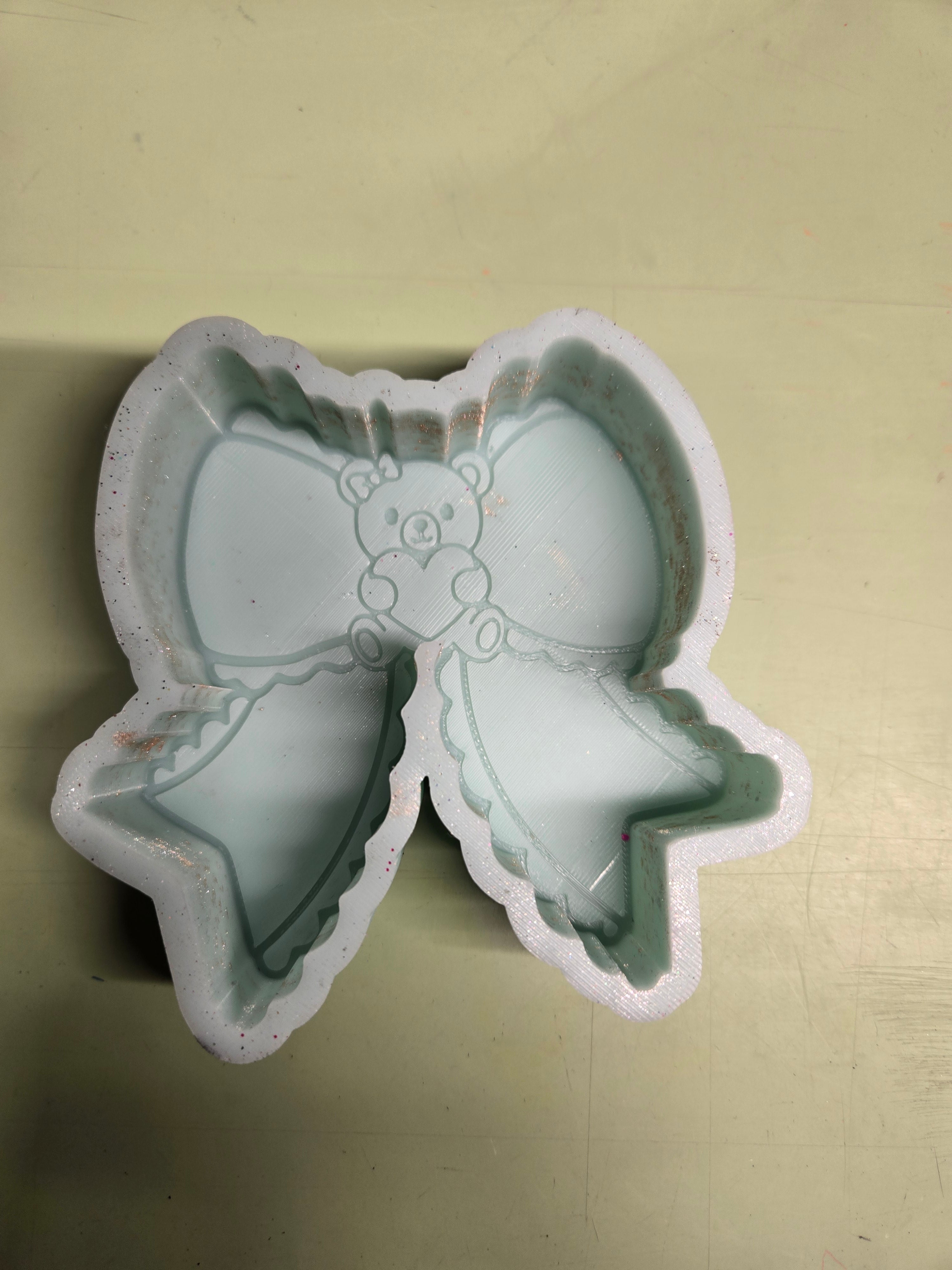 DESTASH ruffle Bear bow – TB MOLDS